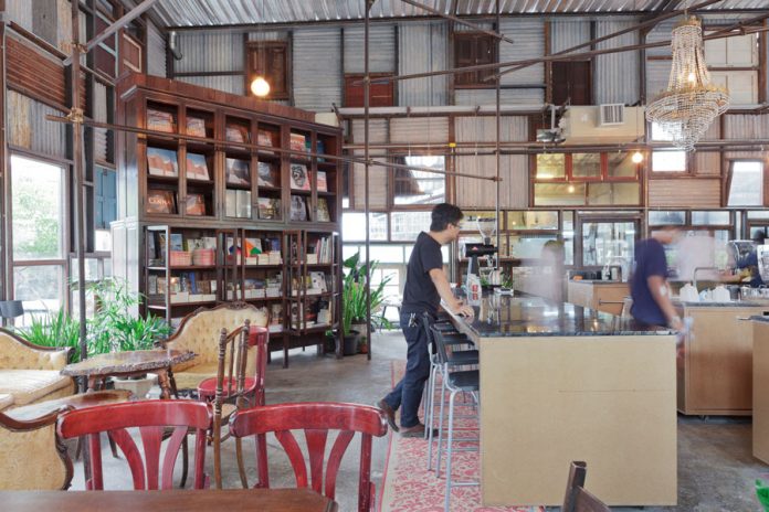 5 cafes in steel : รวมคาเฟ่ ดีไซน์เท่ด้วย "เหล็ก" - room life