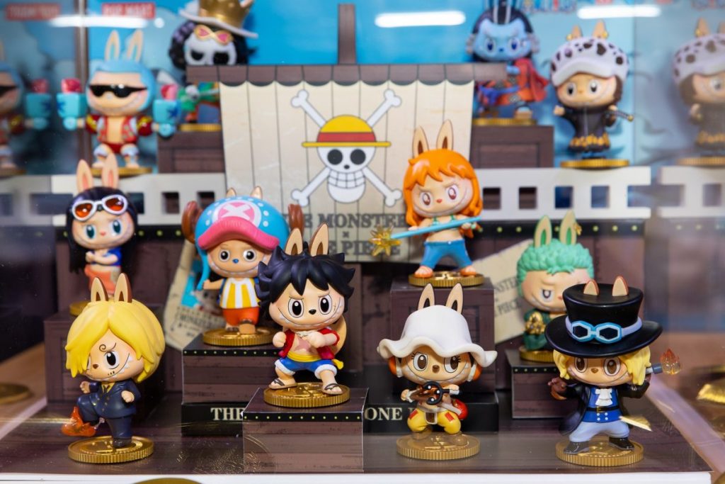 สยามเซ็นเตอร์ จับมือ POP MART เปิดตัวครั้งแรก! THE MONSTERS × One Piece ...